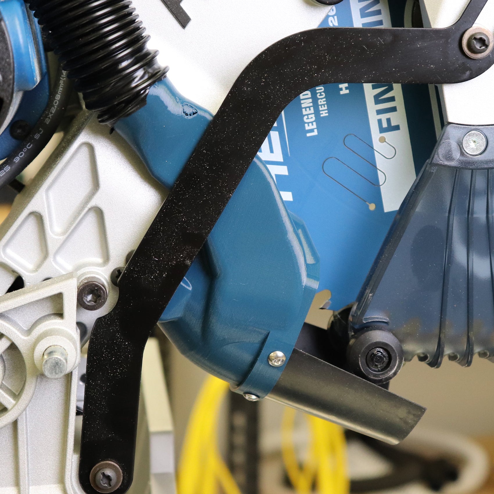 Hercules 12" Sliding Compound Miter Saw Dust Collection